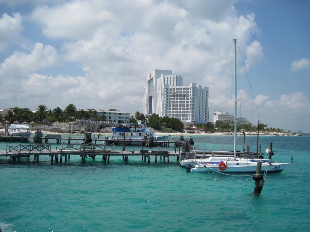 Caribbean sea blue water Mexico cancun resorts – Travel Around The ...