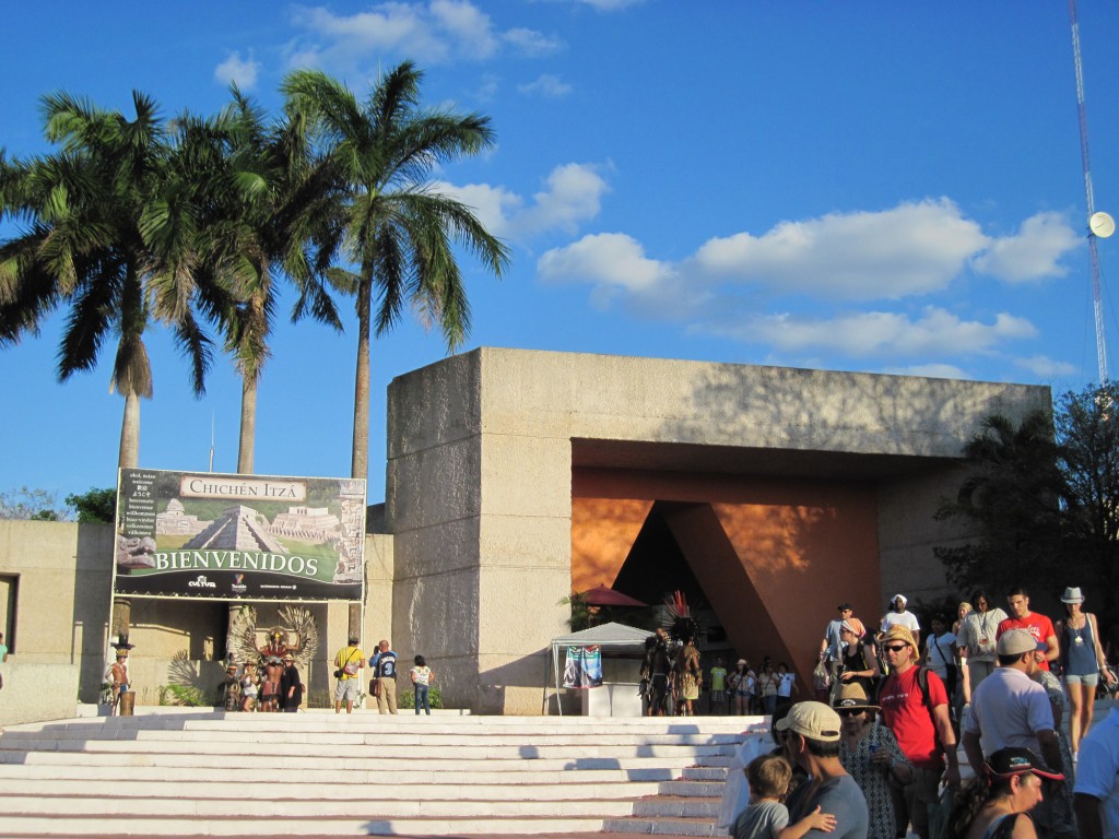 Kukulkan Chichen Itza Mayan Pyramid Secrets and Equinox Review – 1 ...